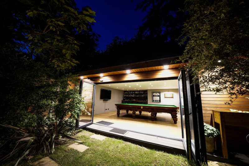 Best Backyard Studios & Outbuildings: Top Picks for Your Space