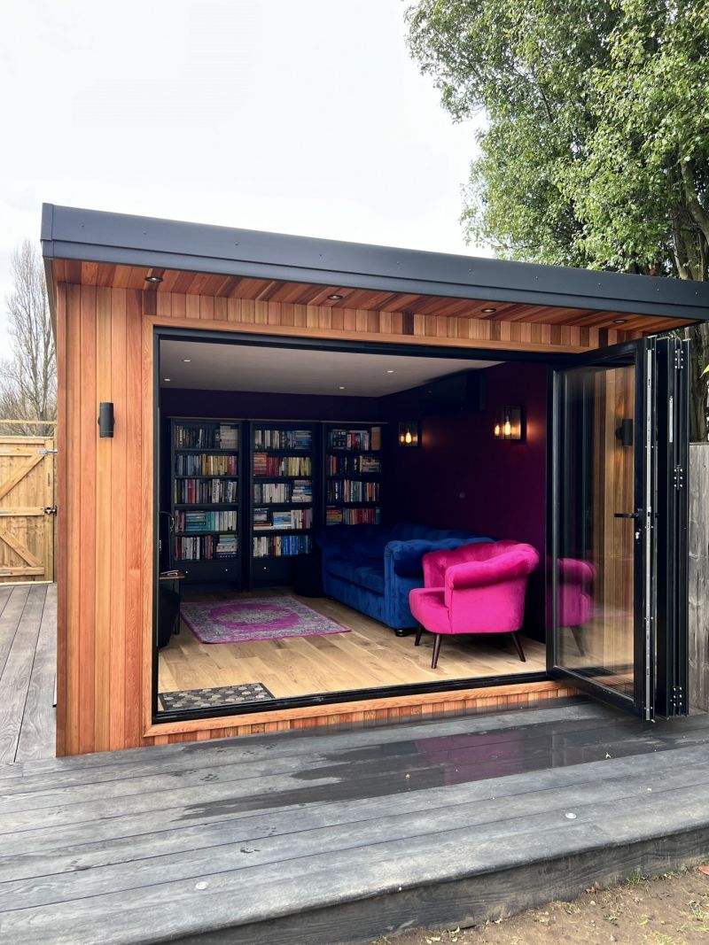 Hersham - Gavin & Liz - Multifunctional room - Into The Garden Room