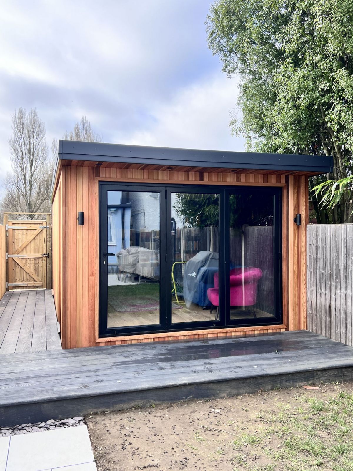 Hersham - Gavin & Liz - Multifunctional room - Into The Garden Room