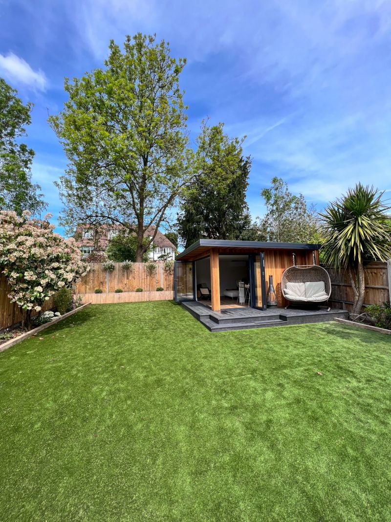 Nick & Beth - Surbiton - Multifunctional room - Into The Garden Room