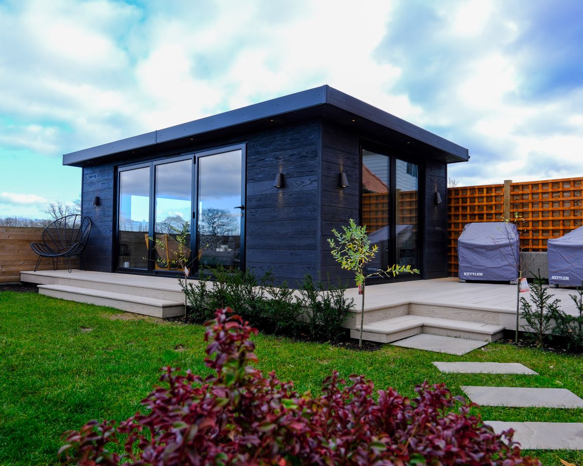 Julia & Kevin- Paddock Wood - Into The Garden Room