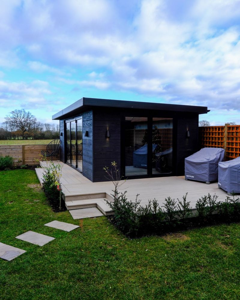 Julia & Kevin- Paddock Wood - Into The Garden Room