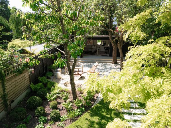 Charlotte & David - Hampton - Into The Garden Room