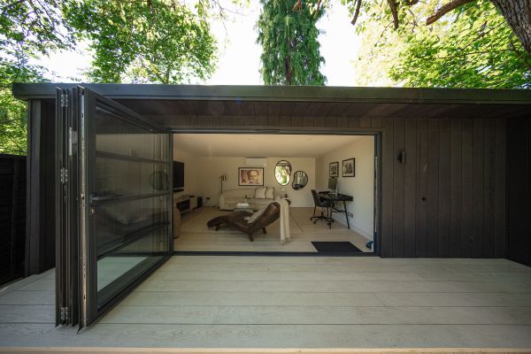 Charlotte & David - Hampton - Into The Garden Room