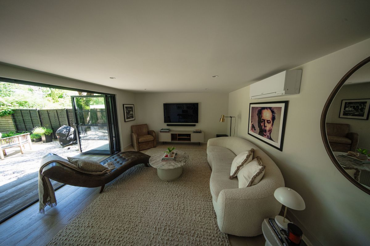 Charlotte & David - Hampton - Into The Garden Room