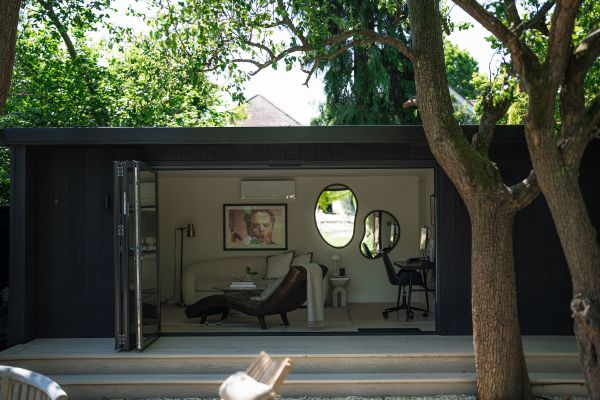 Charlotte & David - Hampton - Into The Garden Room